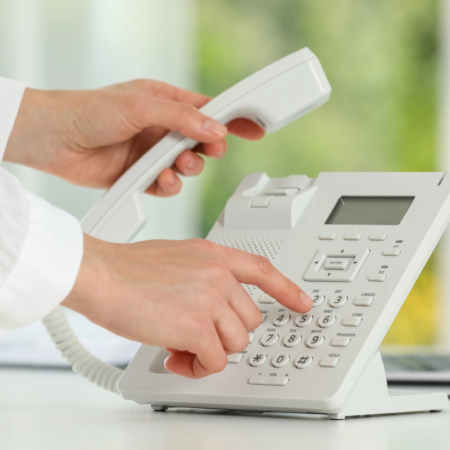 Your Guide to Best On-Premise Hospital Telephone Systems